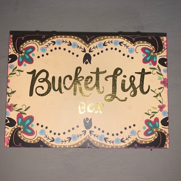 NATURAL LIFE | Office | Bucket List Box | Poshmark